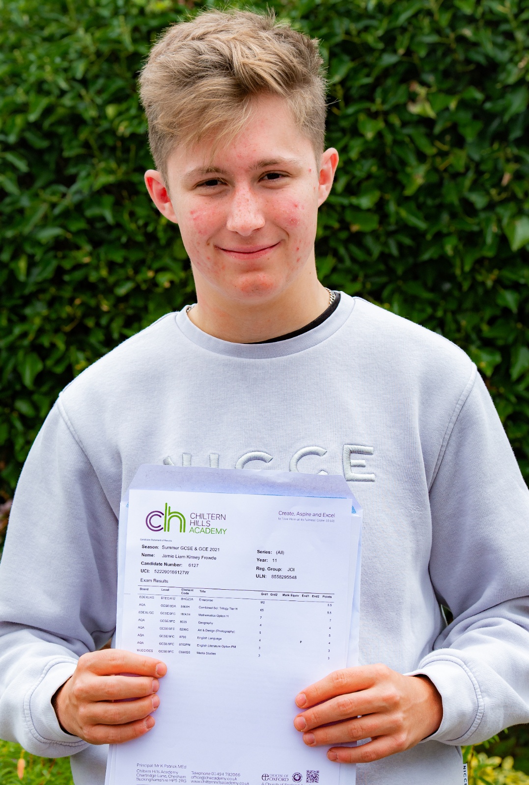 Chiltern Hills Academy - GCSE Results Day 2021