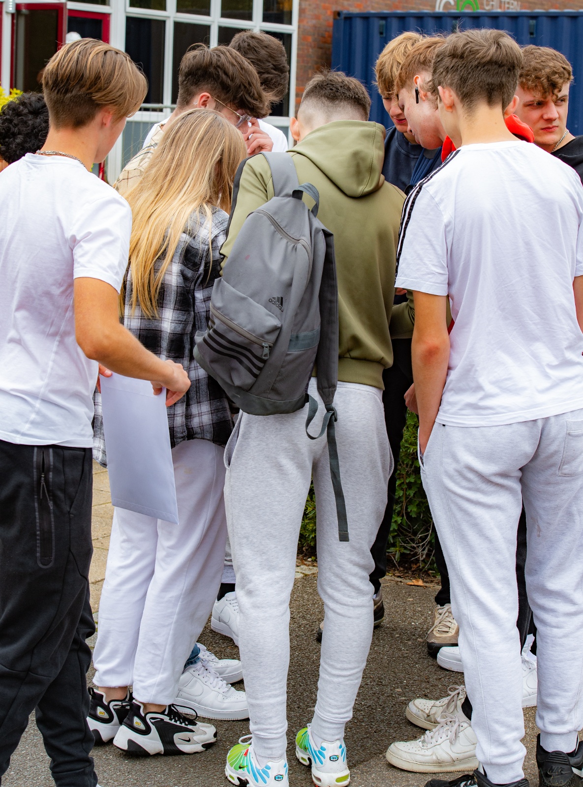 Chiltern Hills Academy - GCSE Results Day 2021